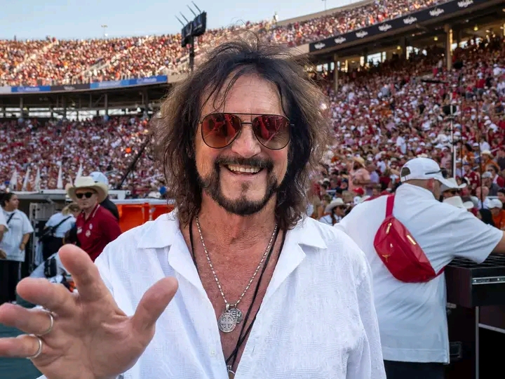 HAPPY BIRTHDAY! Gregg Rolie (New Sol, Santana, Journey, The Storm ...